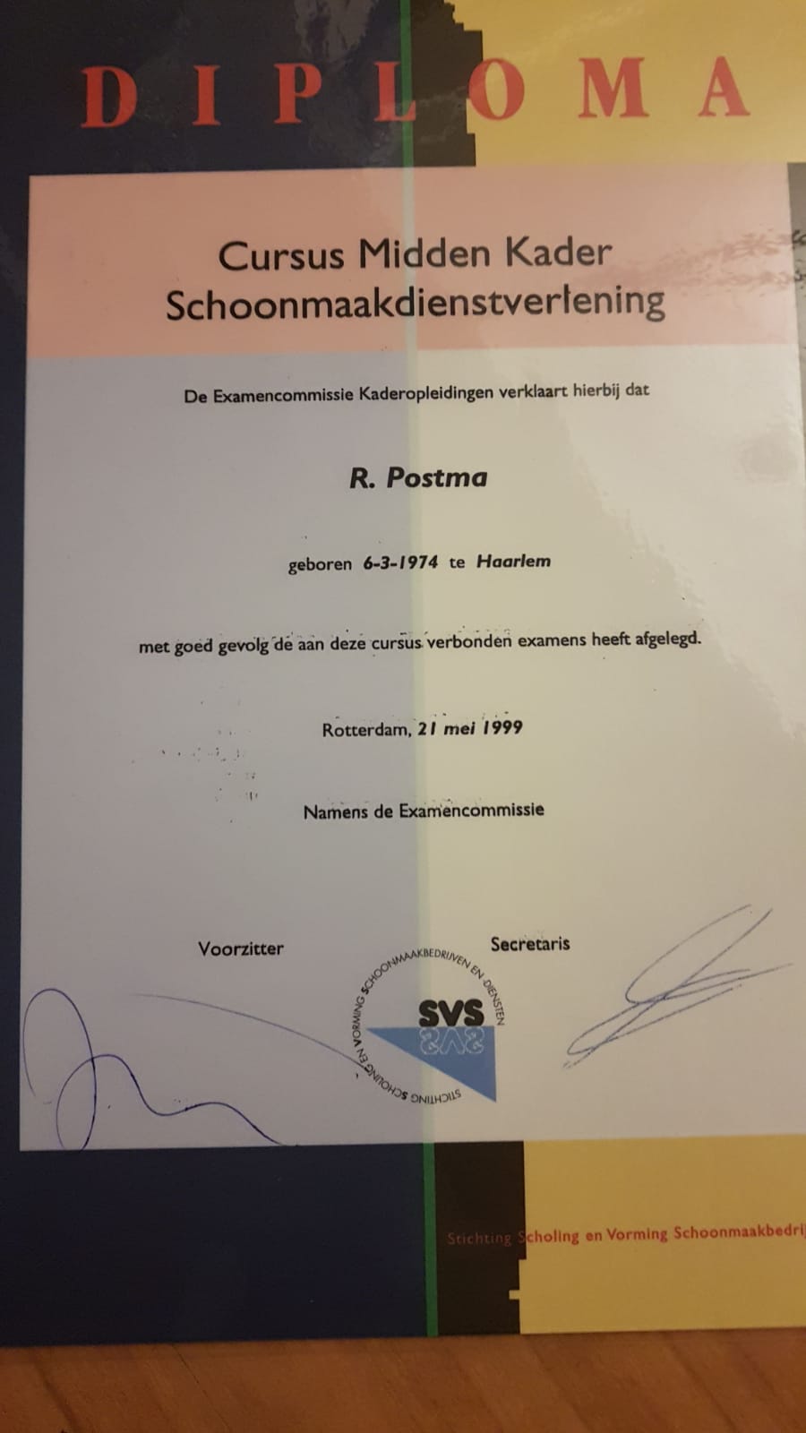Wie zijn wij? – Glazenwasserij en schoonmaakbedrijf Rene Postma